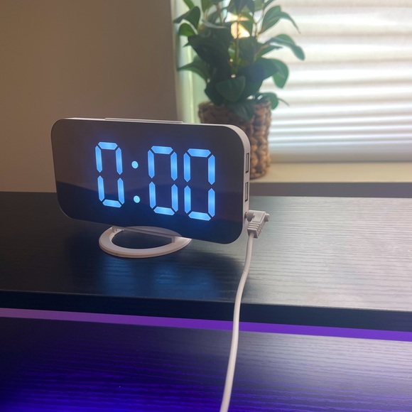 Other | Office Desk Digital Clock | Poshmark